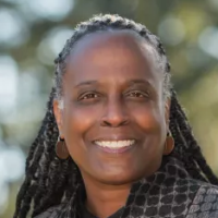 Robin Holmes-Sullivan Chosen to Be the 26th President of Lewis & Clark ...